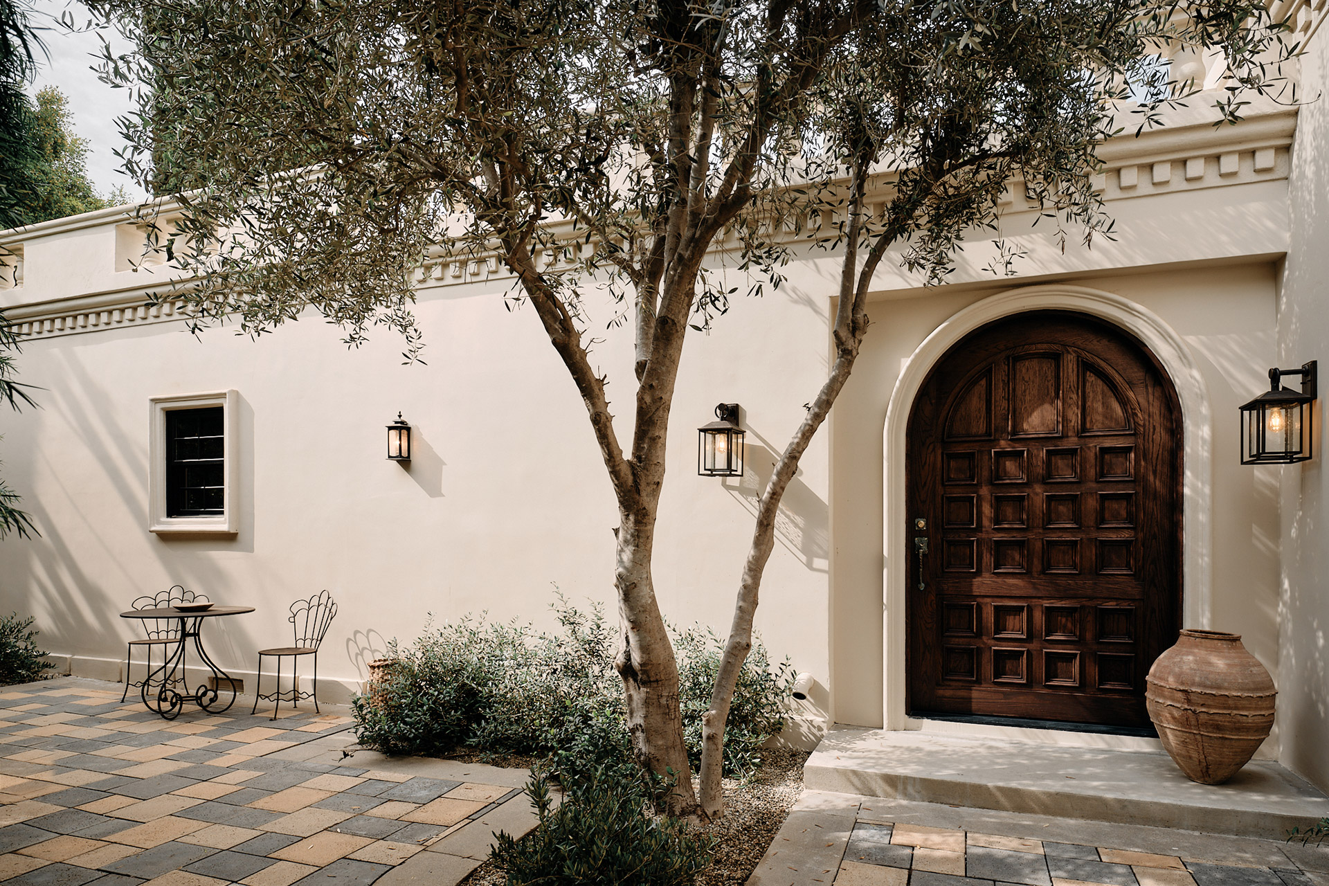 Hollywood Hills Renovation Reflects Hollywood's Golden Age | C Magazine®